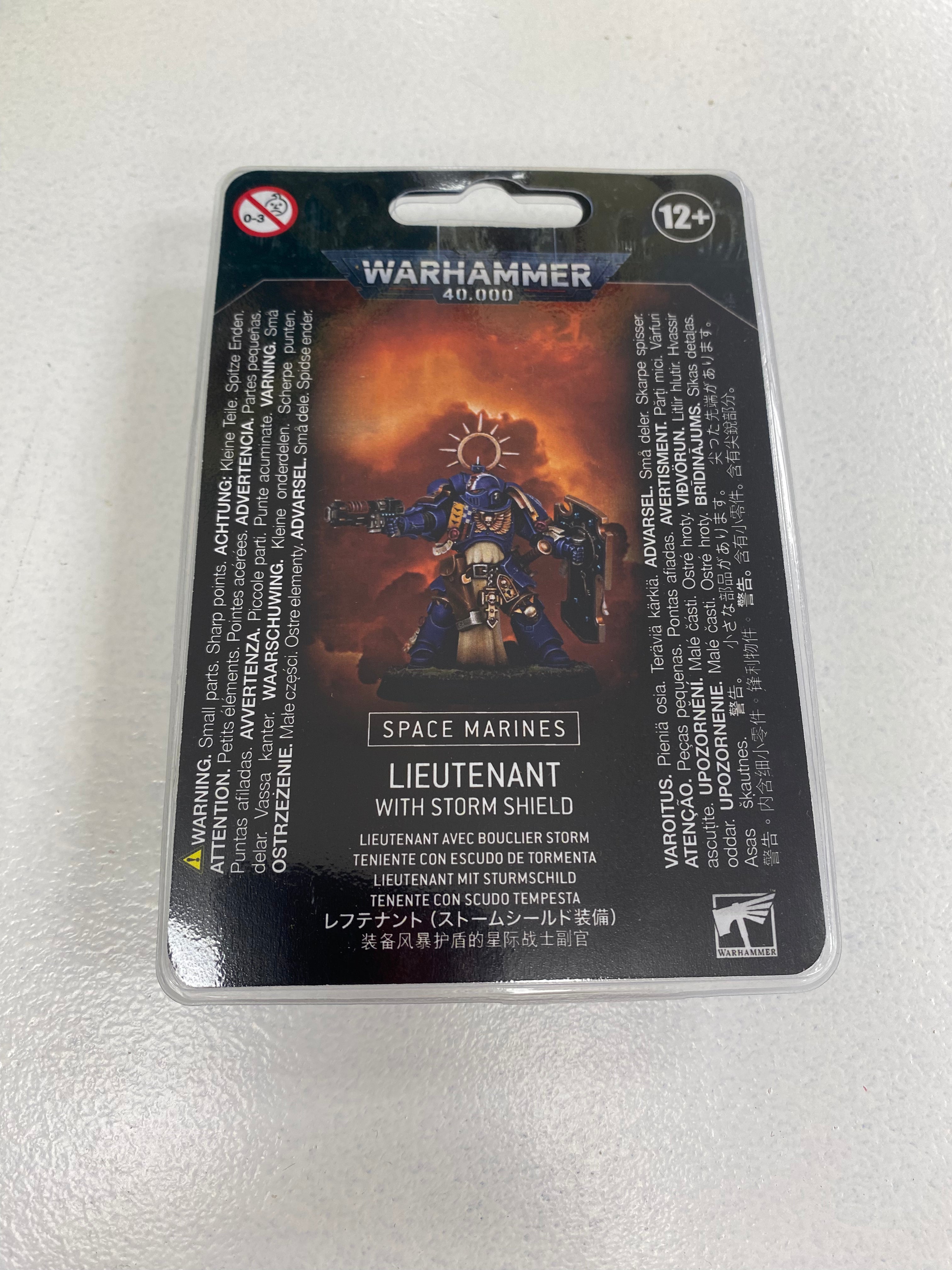Warhammer 40K - Space Marine - LIEUTENANT WITH STORM SHIELD – Battle ...